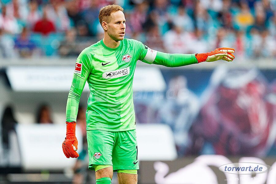 torwart.de - Torwarthandschuhe, Torwarttraining, Alles für die Nummer 1 ...