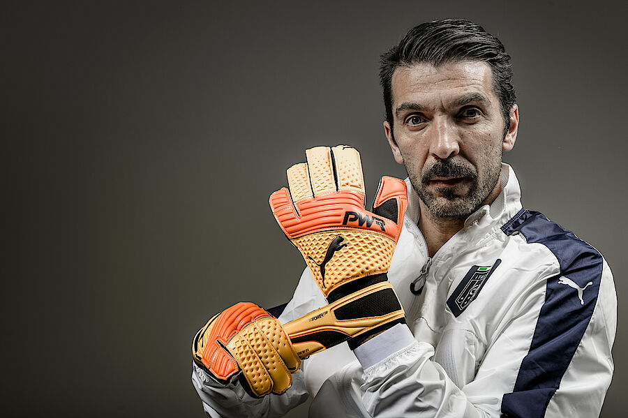 Gianluigi Buffon im Interview bei Torwart.de: Juventus Turin: Gianluigi ...