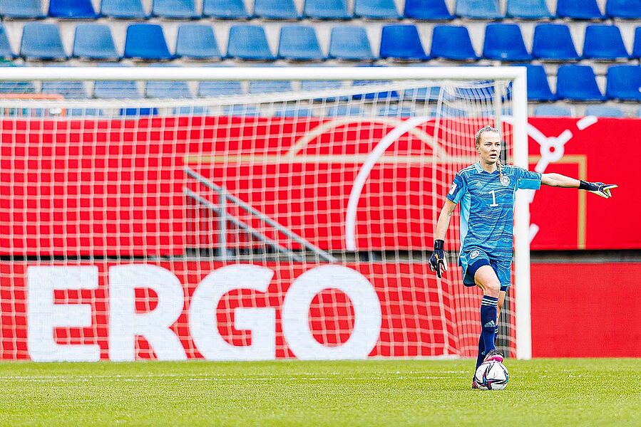 torwart.de-Kompakt: DFB Frauen: Merle Frohms bleibt Nummer 1